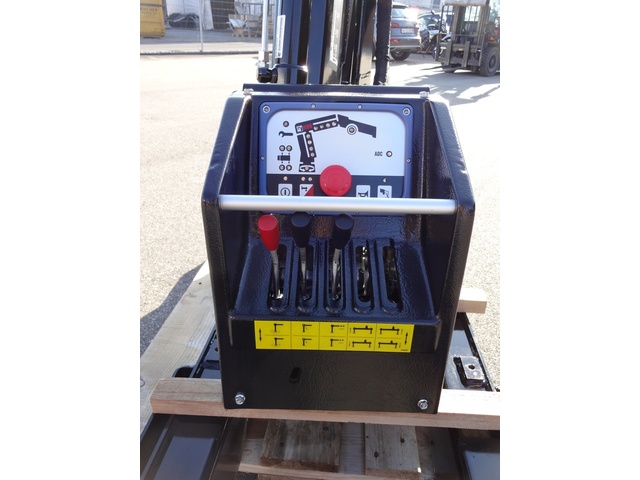 HIAB, Kran 026T-1, Kran | swisstruck.ch Nutzfahrzeuge kaufen und verkaufen