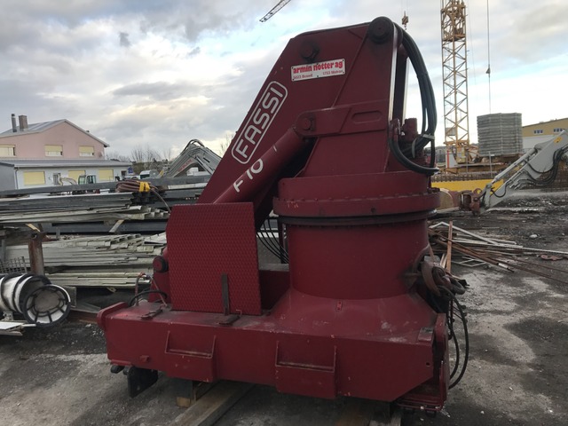 Lastwagen, Lieferwagen, Anhänger, Sattelauflieger, Bus kaufen und ...